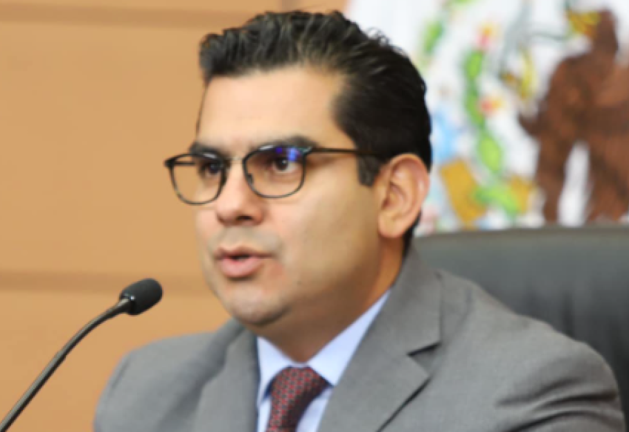 Reporteros en la Red - Cd. Victoria - Renuncia David Cerda a la ...